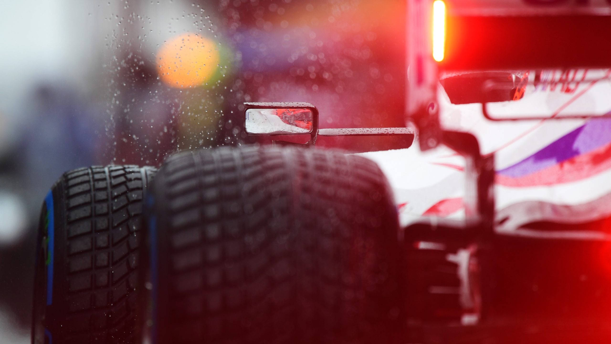 Why F1’s switch from 13-inch to 18-inch tires is important - Ars Technica