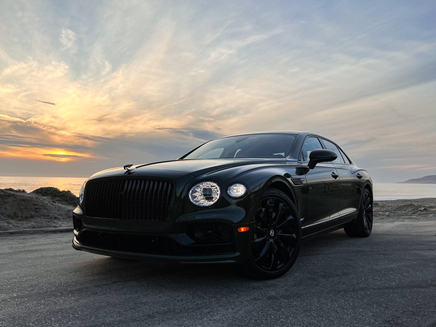 The Bentley Flying Spur Hybrid proves electric motors improve the breed ...
