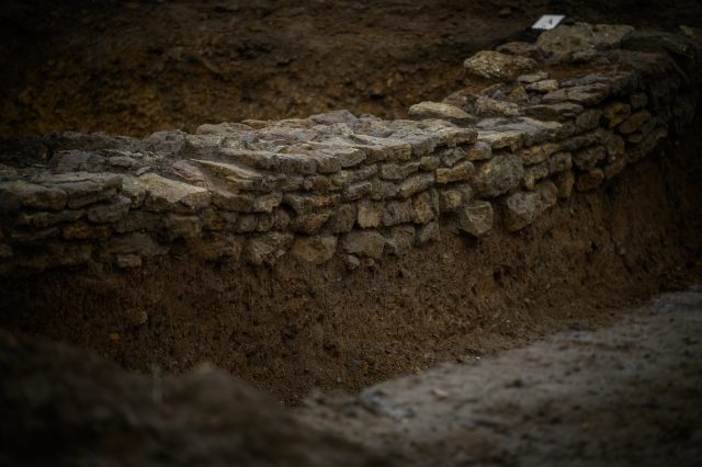 High-speed rail construction reveals Roman town in the UK - Ars Technica