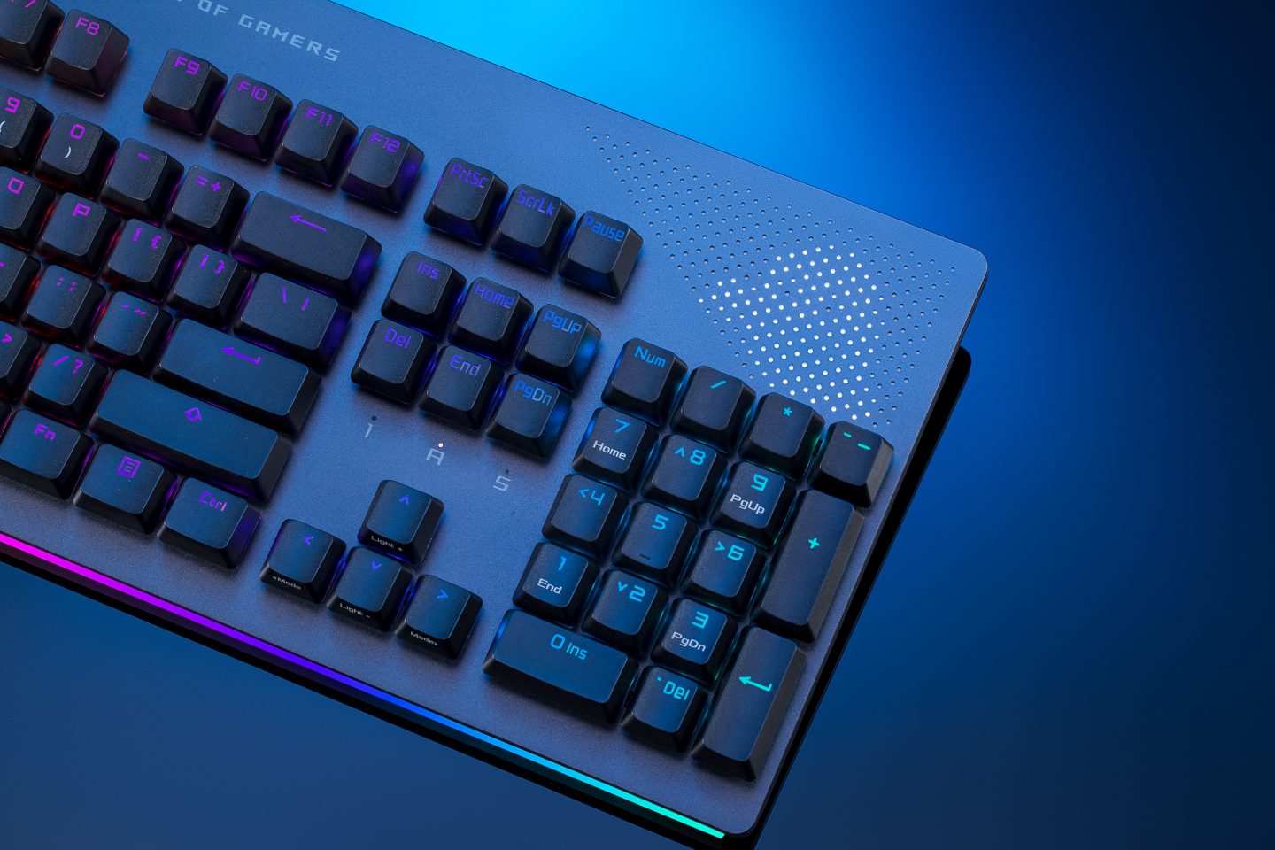 Asus’ mechanical keyboard uses 312 mini LEDs to display animations ...