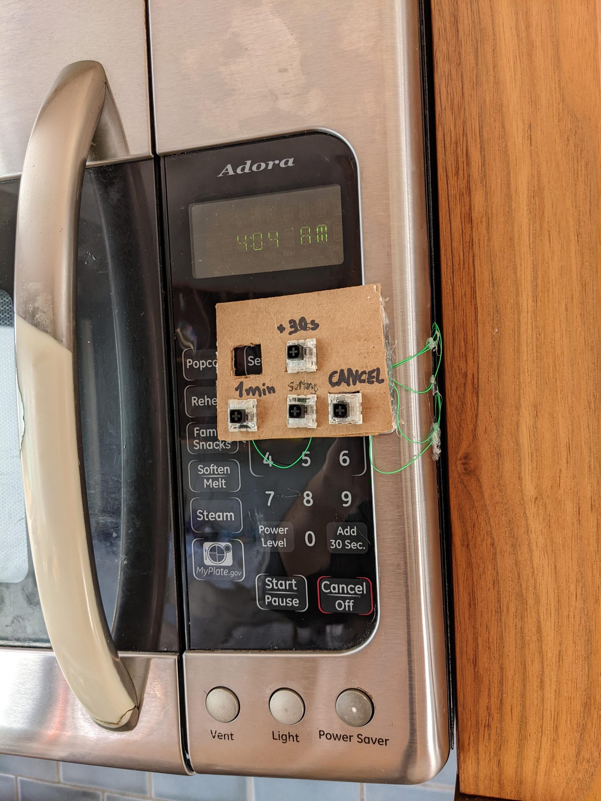 Microwave hack replaces flat keypad with mechanical keyboard switches ...