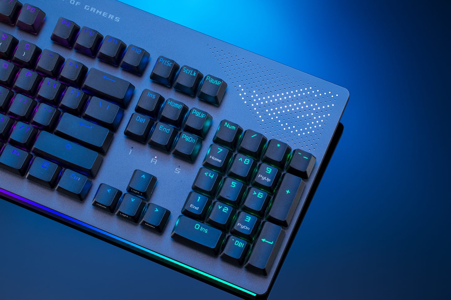 Asus’ mechanical keyboard uses 312 mini LEDs to display animations ...
