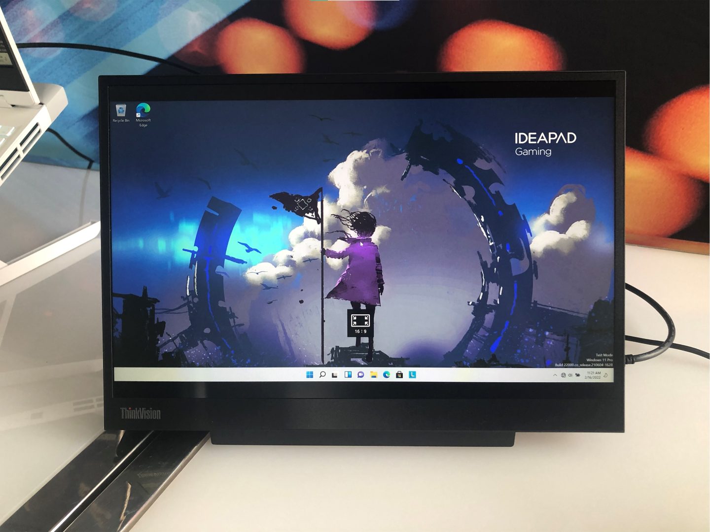 Lenovo brings 16:10 trend to the small screen - Ars Technica