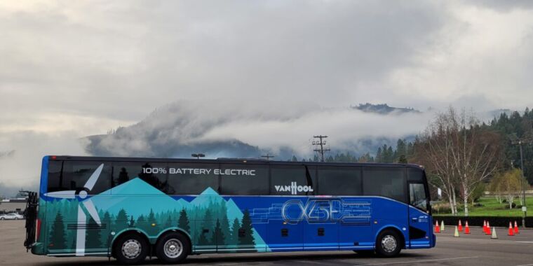 EV coach drives from California to Seattle and back using public ...