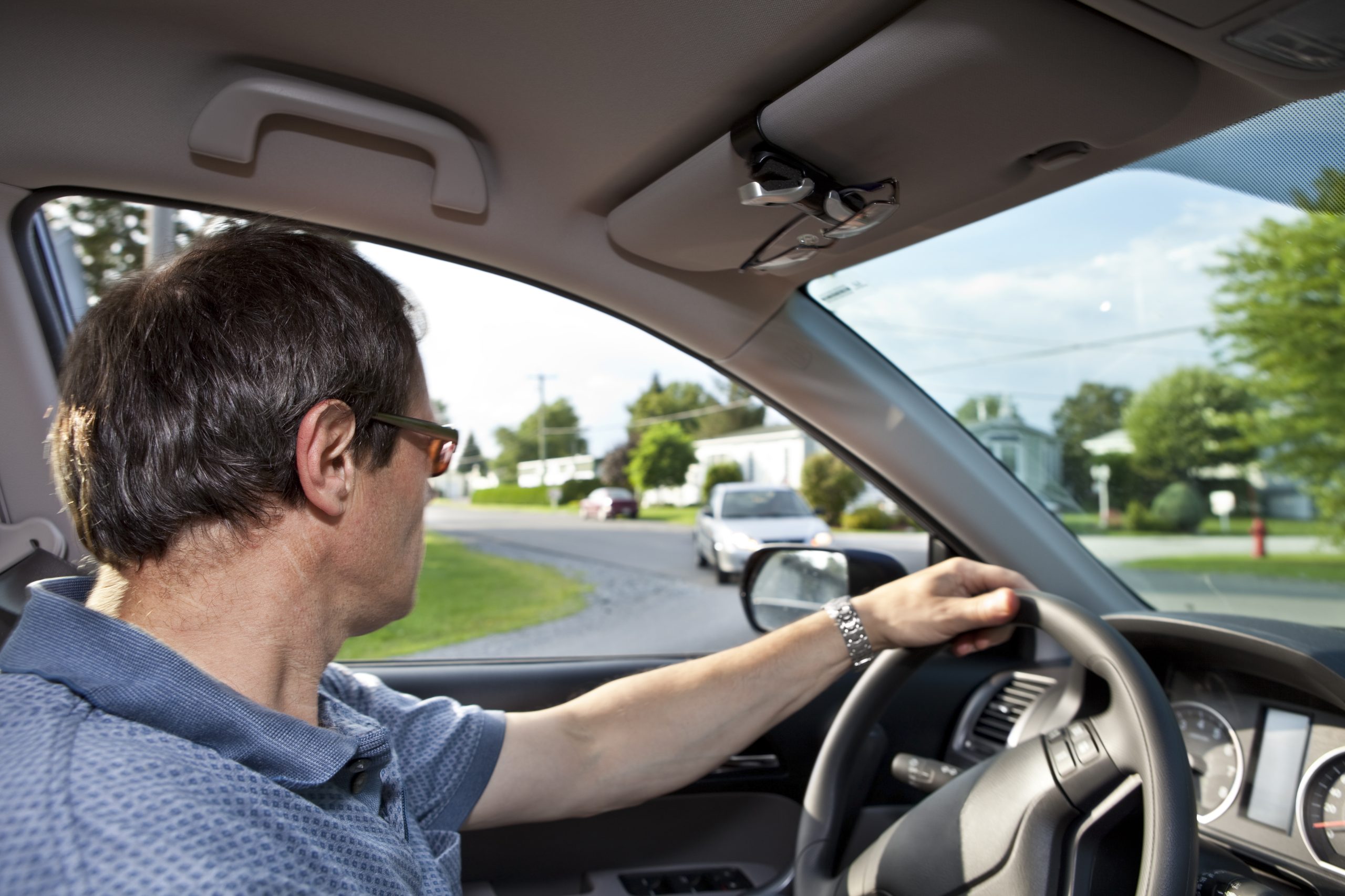 Blindspots on SUVs, vans, and pickups are bad for pedestrian health ...