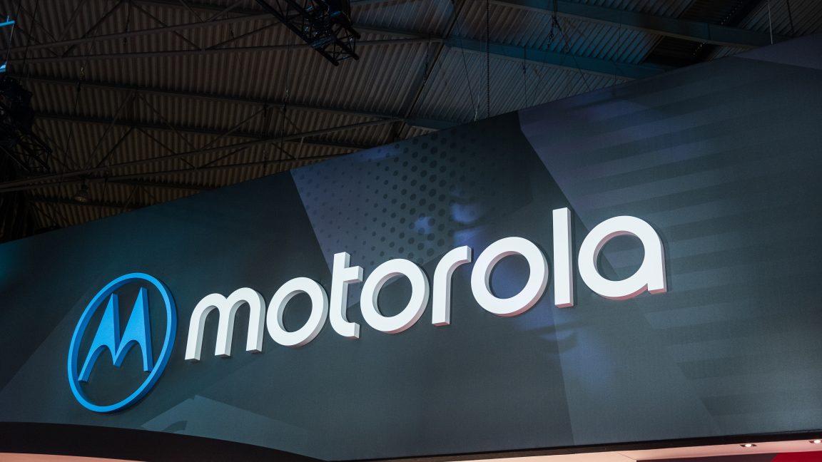 Motorola takes the #3 US smartphone spot now that LG is gone - Ars Technica