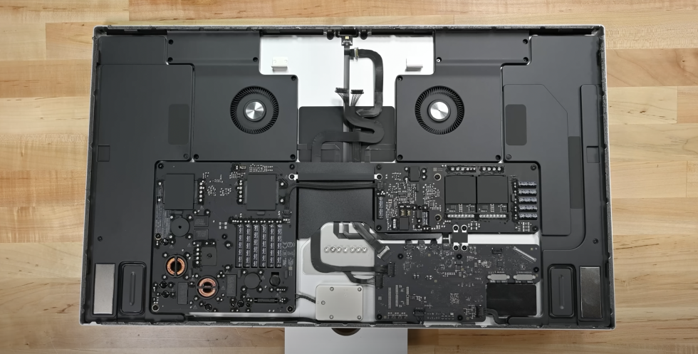 iFixit’s Mac Studio teardown reveals monster cooling system - Ars Technica