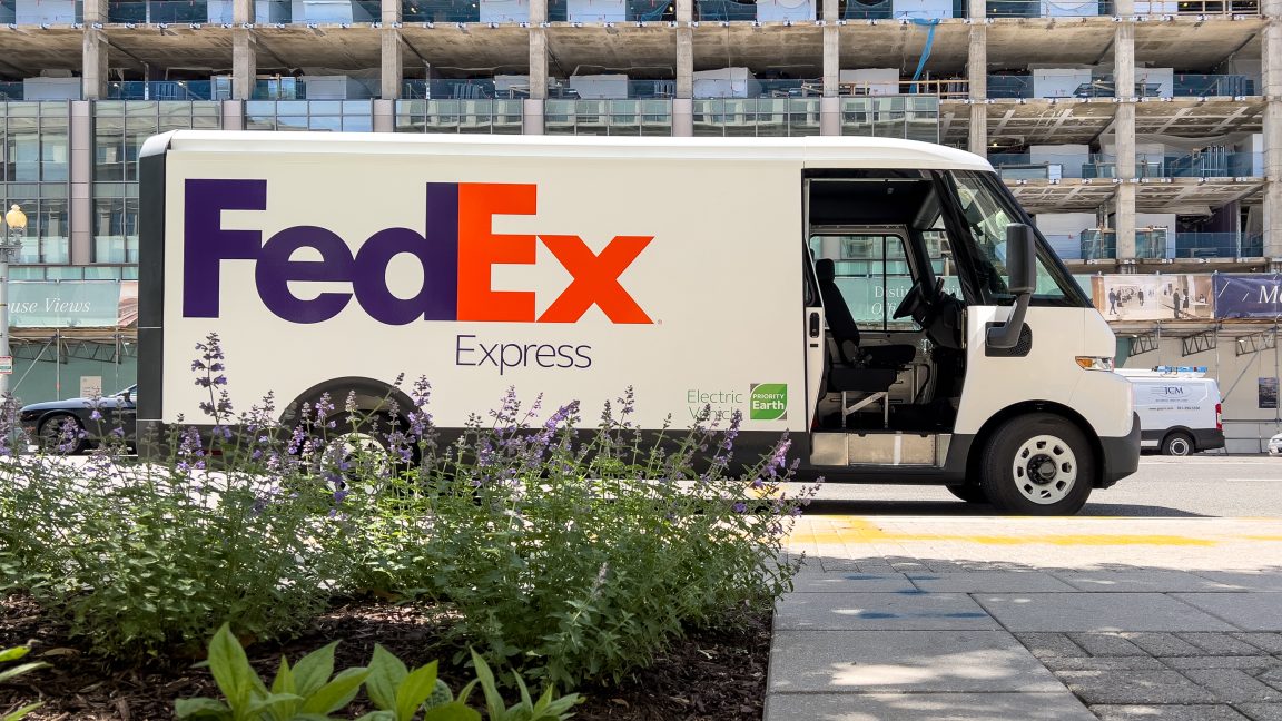 Our first impressions after driving FedEx’s new electric delivery van ...