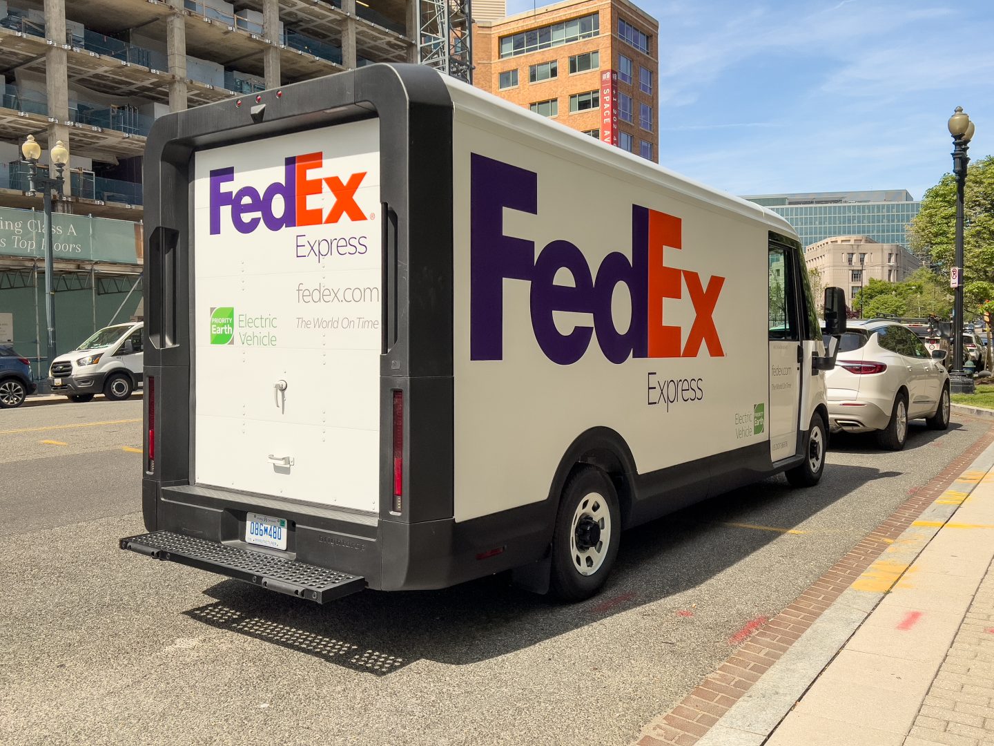 Our first impressions after driving FedEx’s new electric delivery van ...