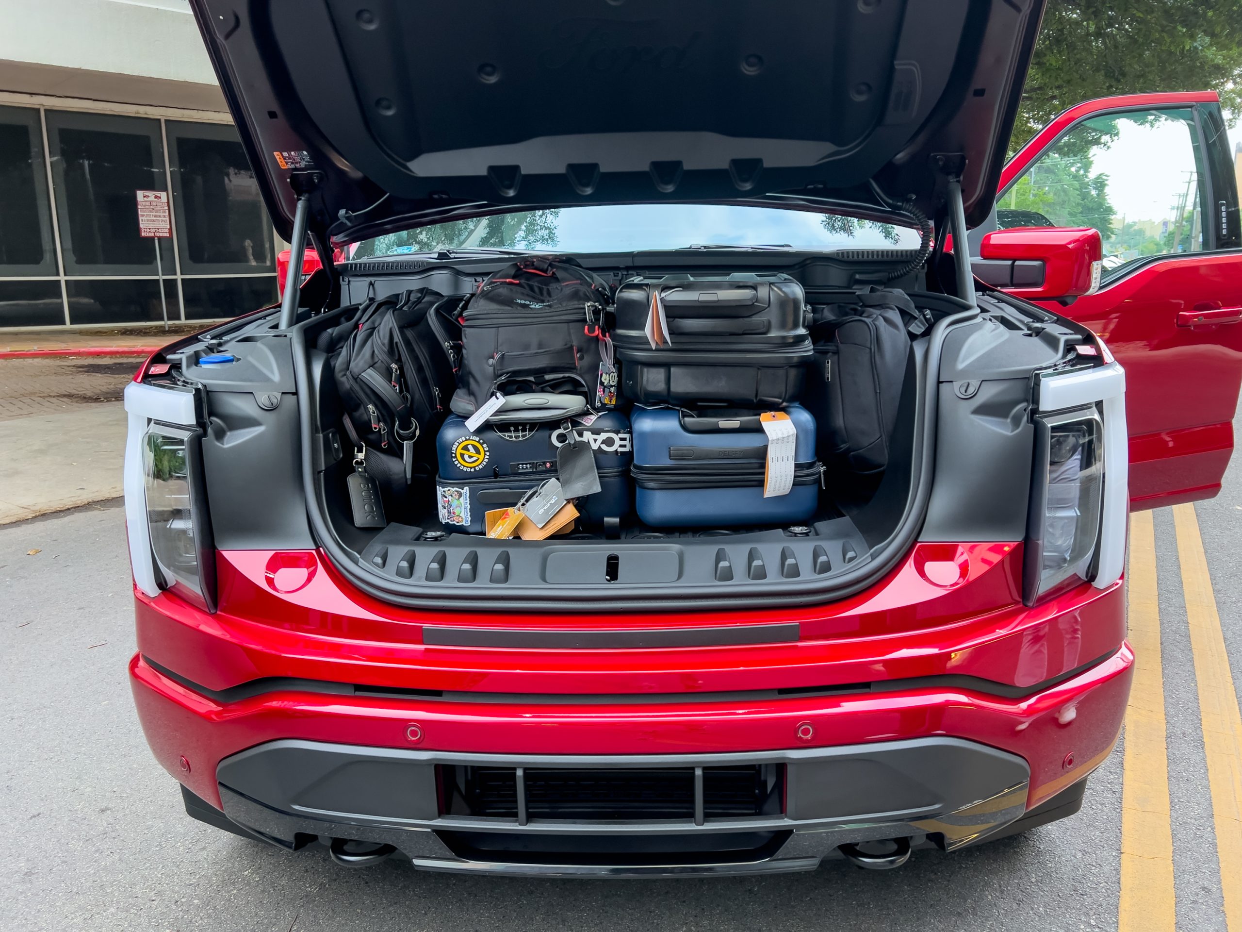 The most important EV of the decade? We drive the F-150 Lightning - Ars ...