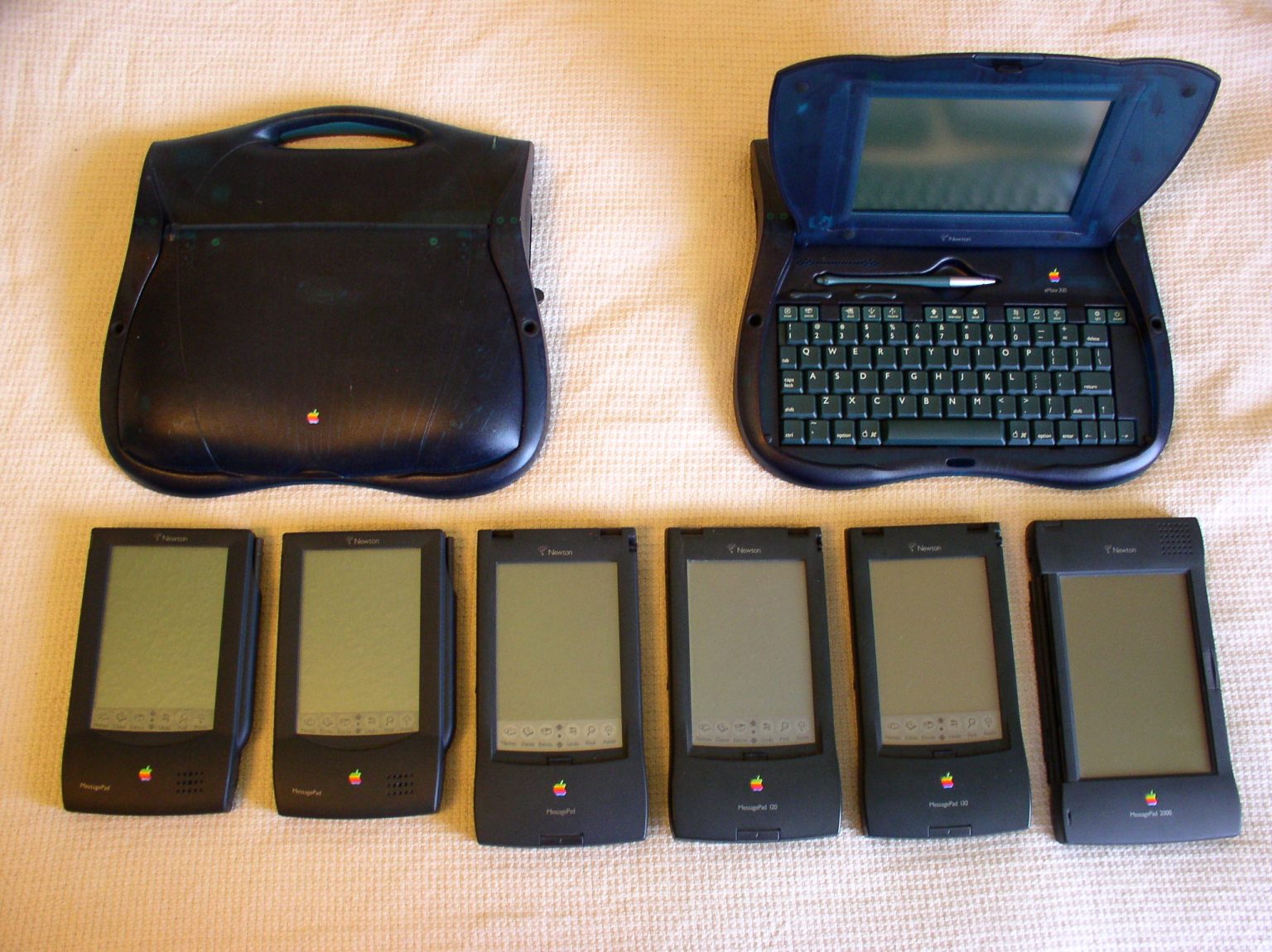 Remembering Apple’s Newton, 30 years on - Ars Technica