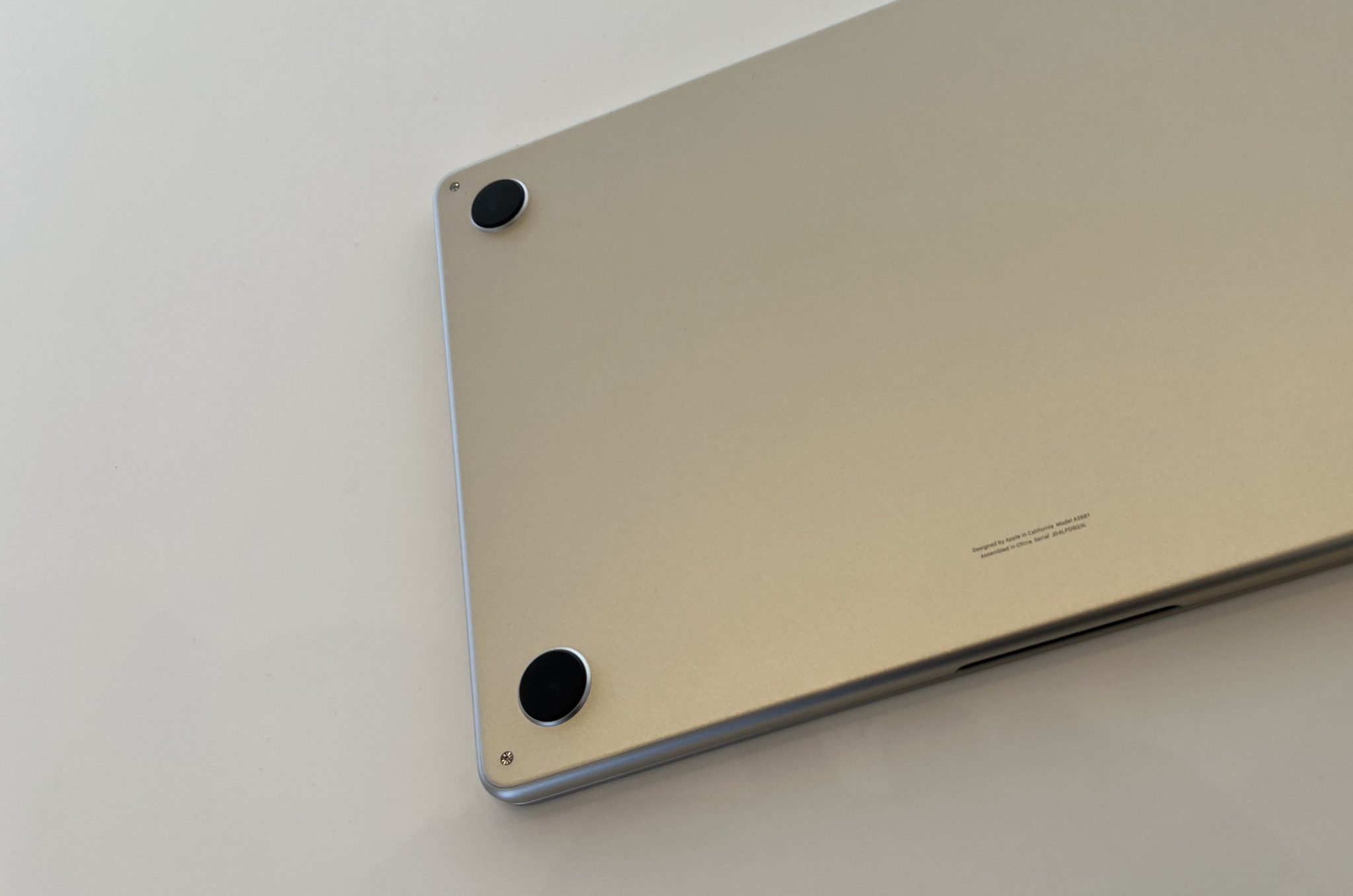 Here’s a first look at Apple’s redesigned M2 MacBook Air - Ars Technica