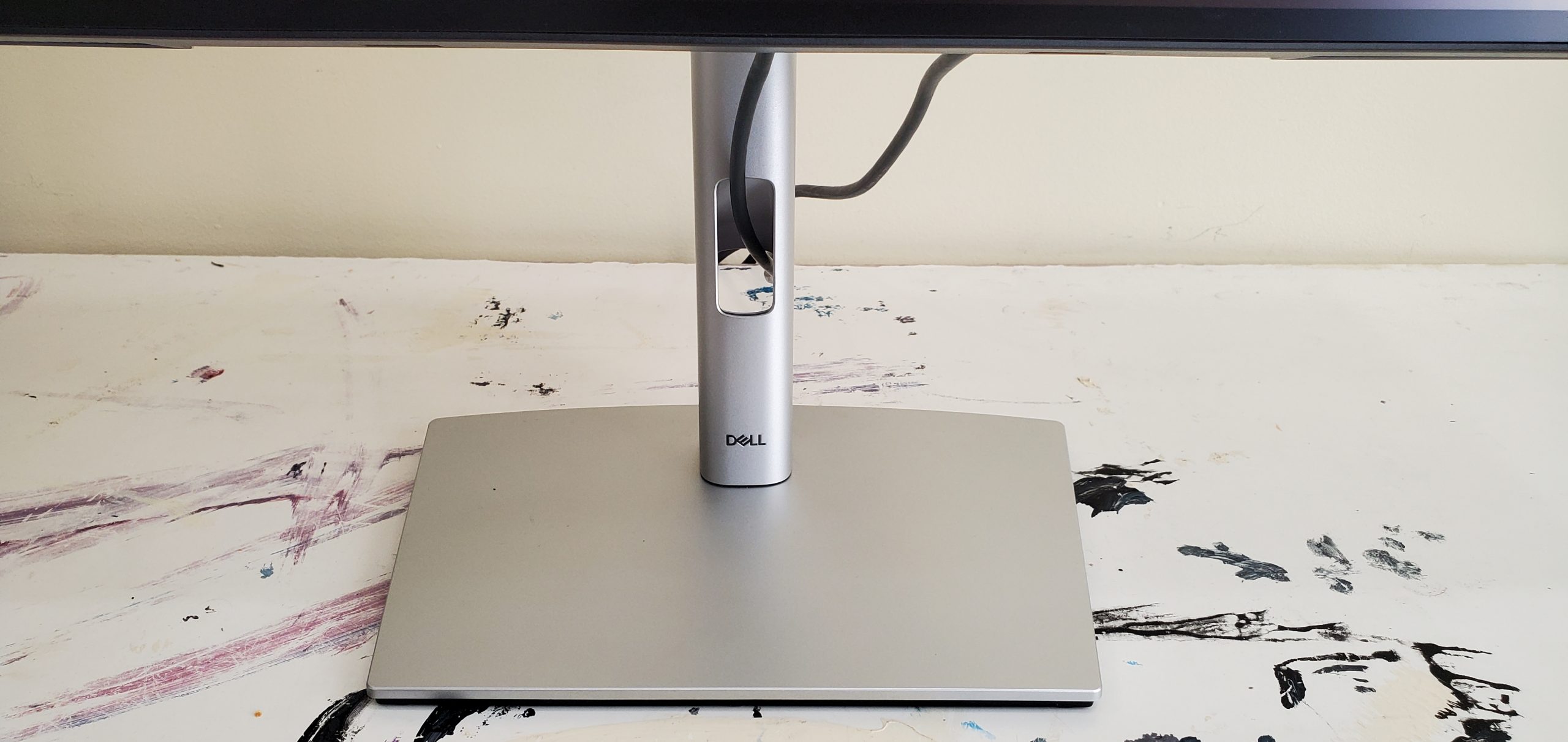 IPS Black brings impressive contrast and vivid colors to Dell’s ...