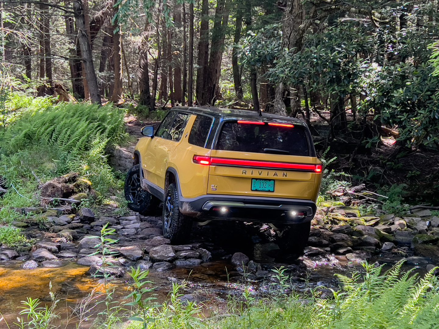 Rivian’s R1S: An electric SUV for those with an adventurous lifestyle ...