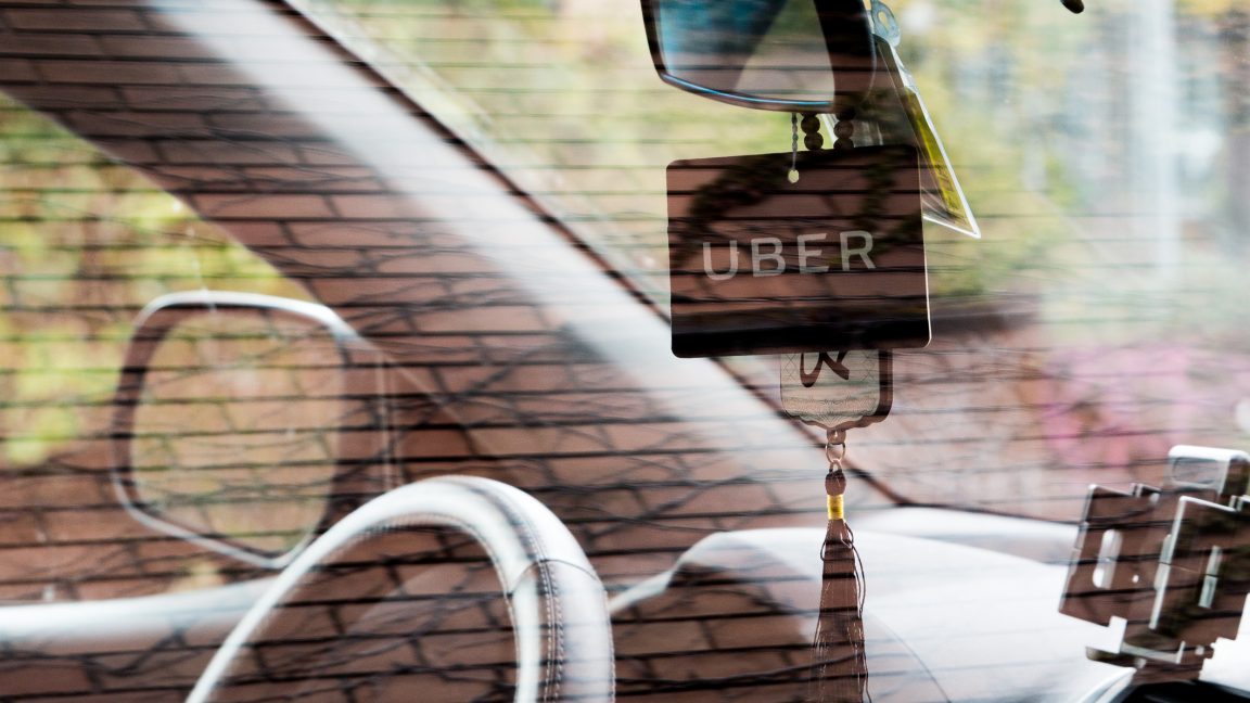 Uber emails: Exec admits “we’re not legal,” another claims we’re all ...