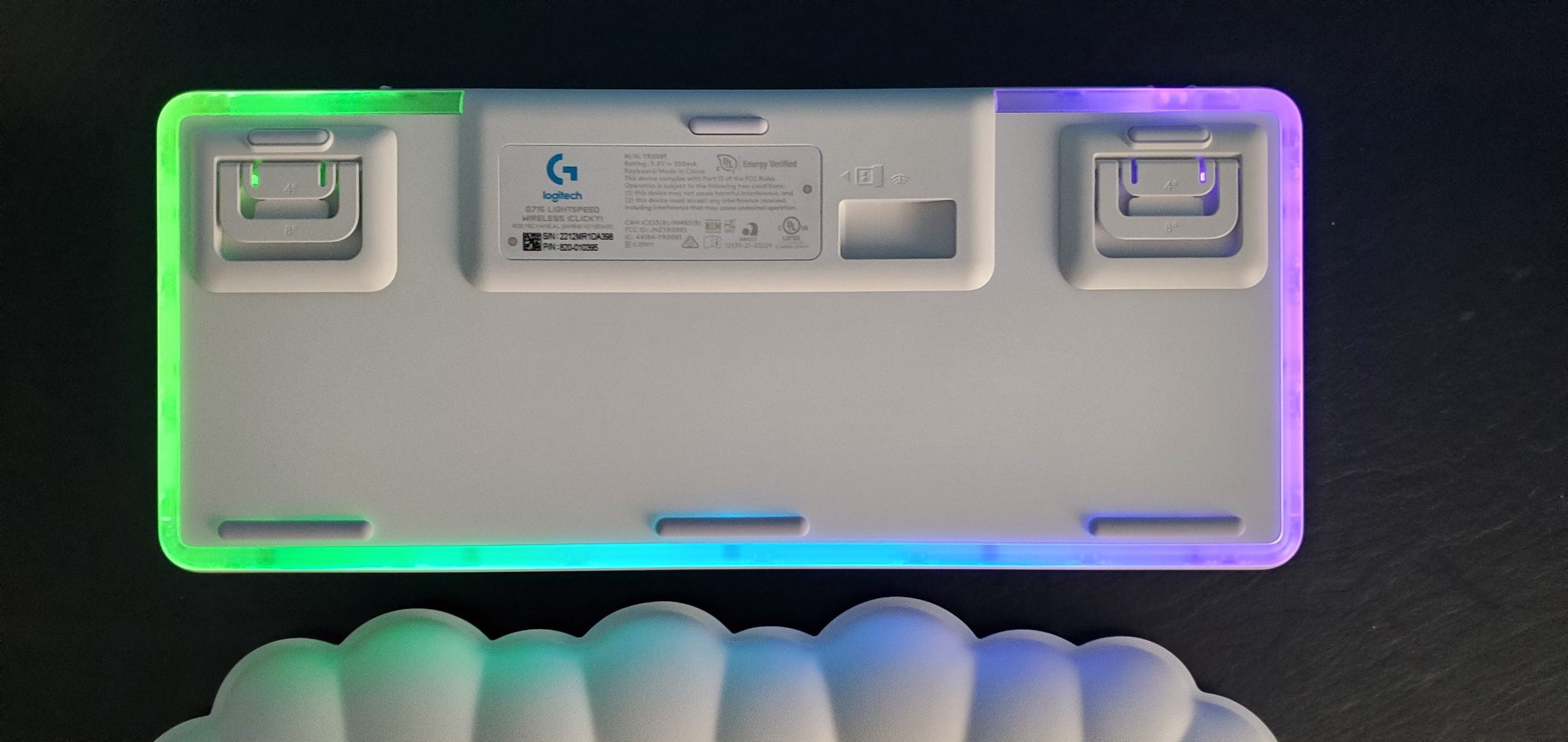 Logitech G715 hands-on: A strong typist with a polarizing look - Ars ...