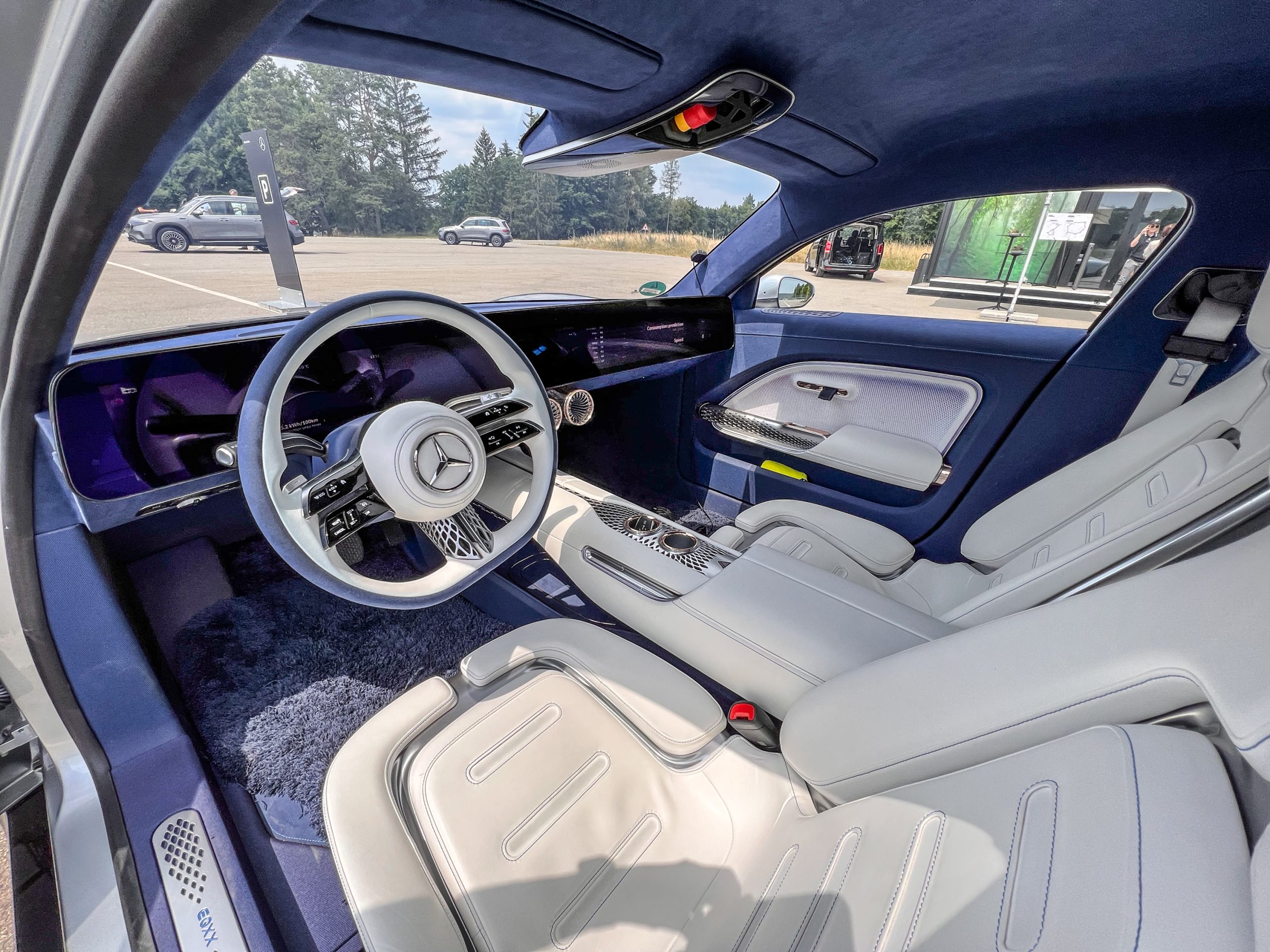 We test an electric Mercedes that can go 747 miles on a single charge ...