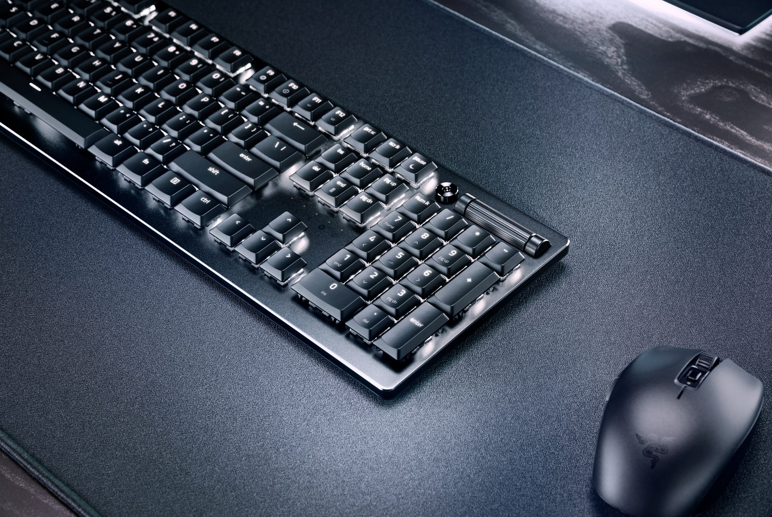 Razer’s latest wireless mechanical keyboard has a low profile and a ...