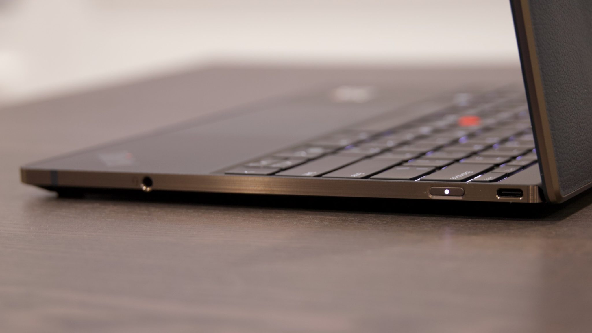 Review: Lenovo’s ThinkPad Z13 is a bit weird, but Ryzen 6000 is ...