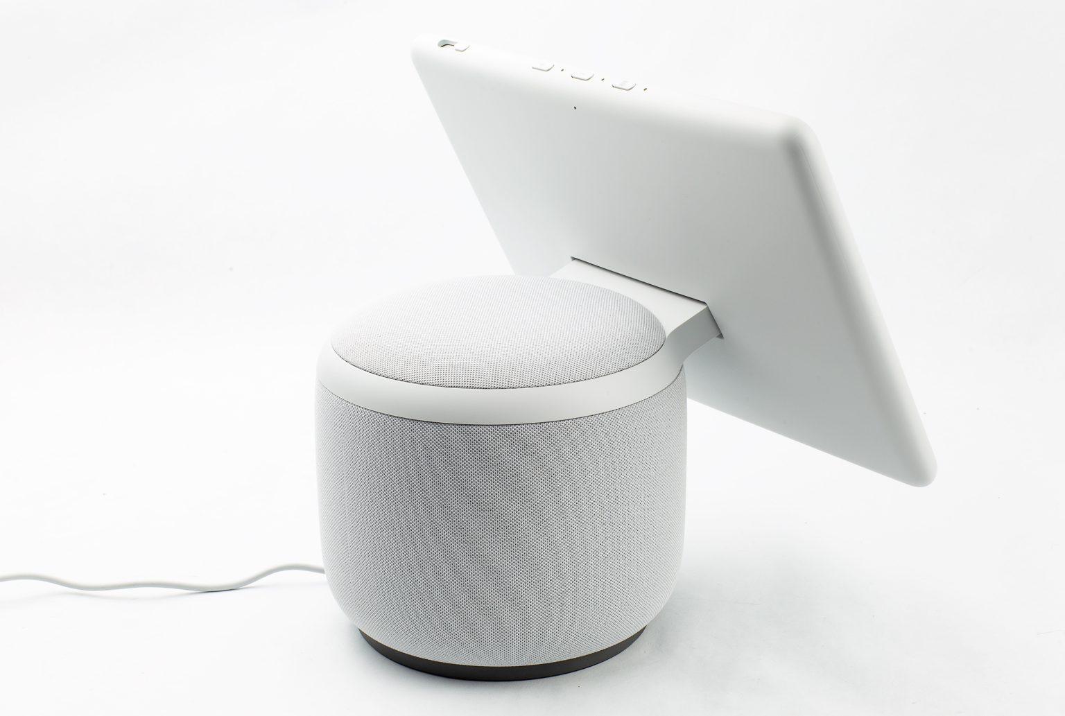 Google vs. Amazon: The smart display showdown - Ars Technica