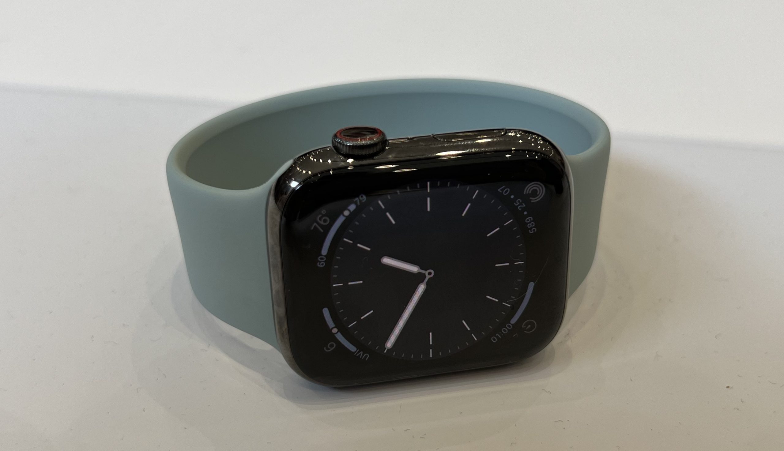 Hands-on with the Apple Watch Ultra and AirPods Pro - Ars Technica