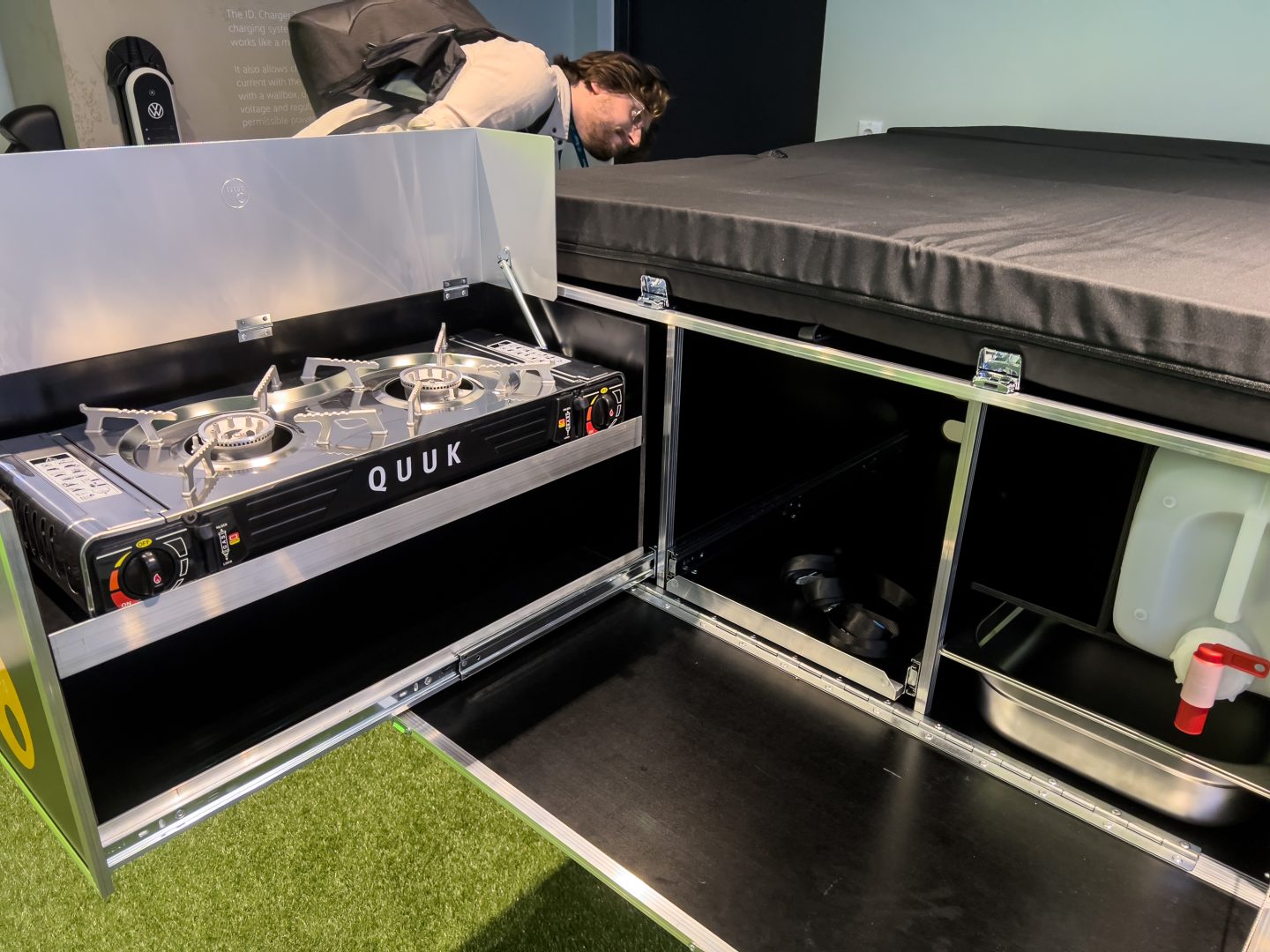 What we learned driving VW’s new electric ID Buzz - Ars Technica