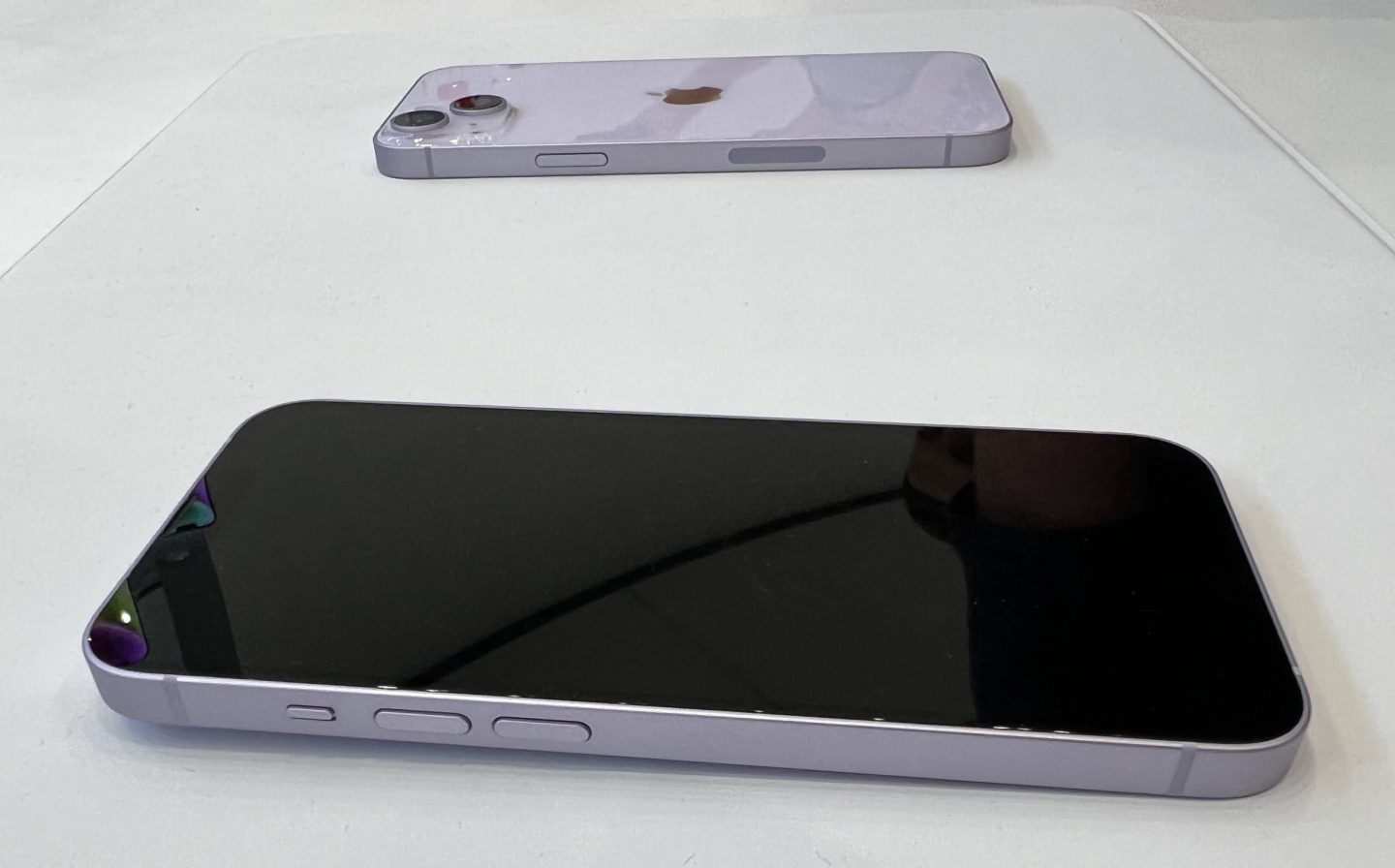 Here’s a first look at the iPhone 14 and iPhone 14 Pro - Ars Technica