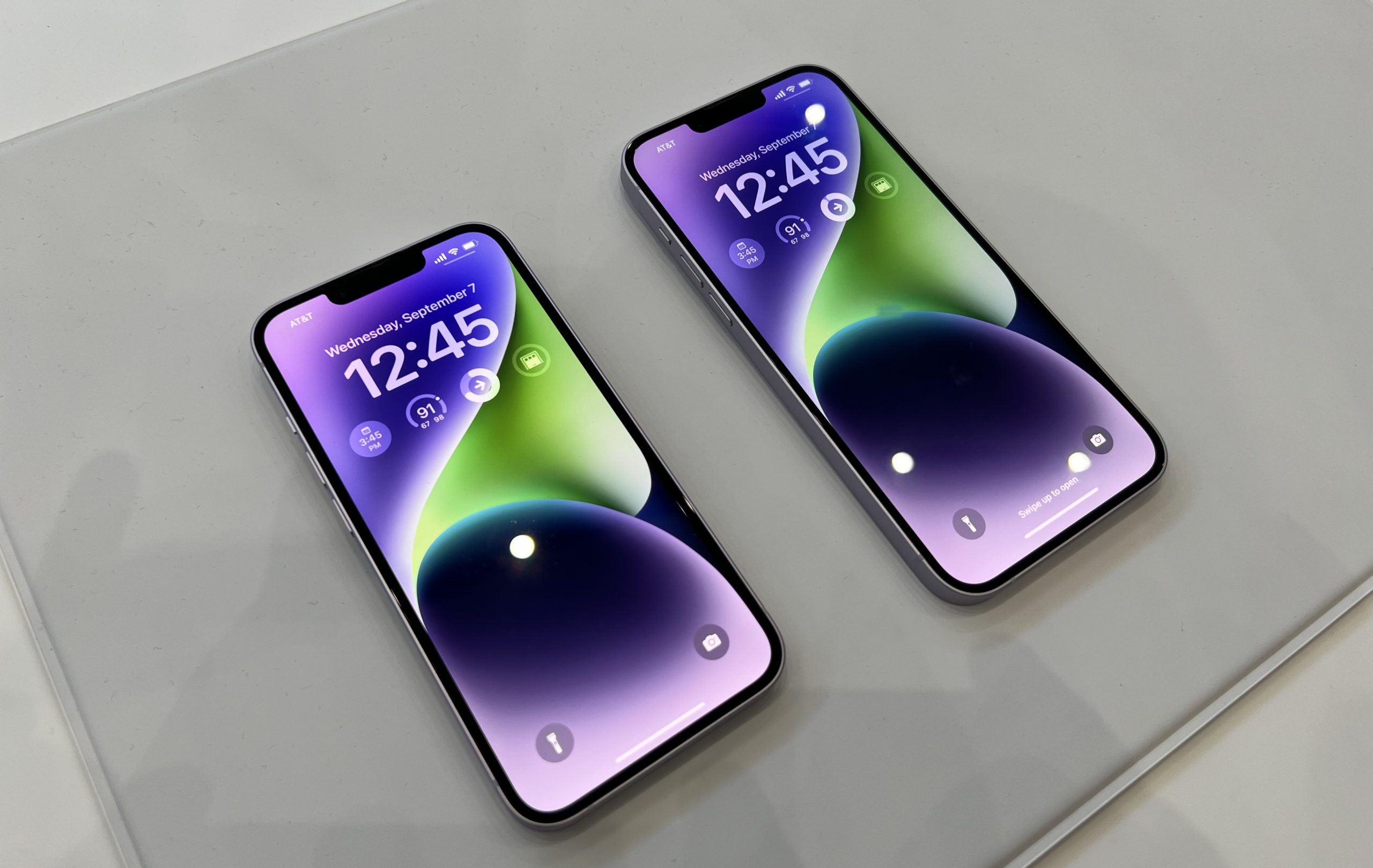 US lawmakers warn Apple on using Chinese group’s chips in new iPhone ...