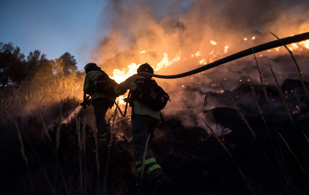 How global warming and La Niña fueled a summer of climate extremes ...