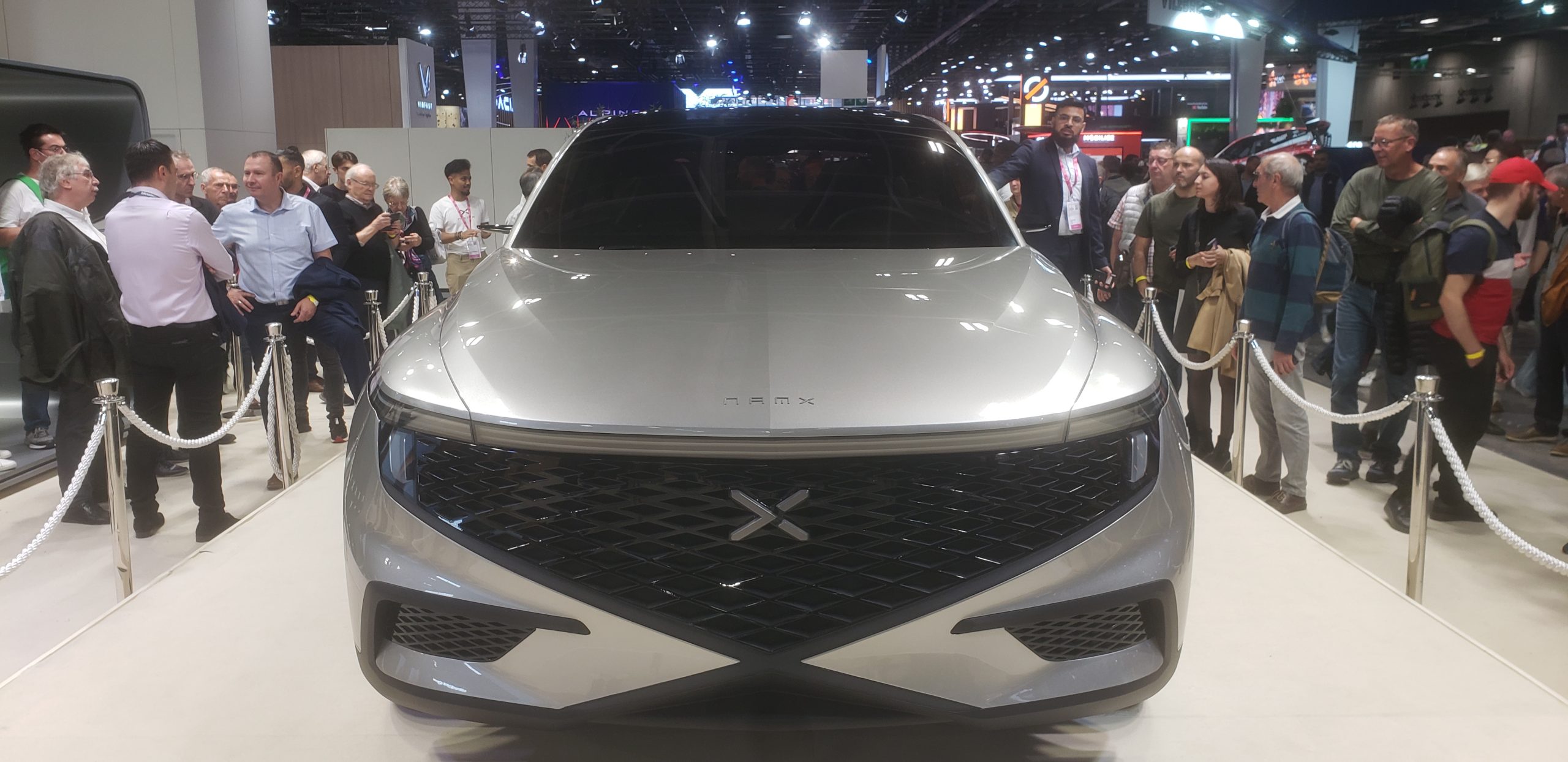 Hydrogen-powered startups shine at the Paris Auto Show - Ars Technica