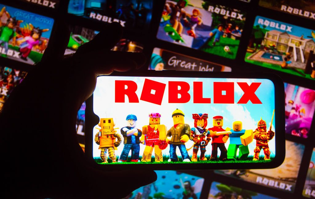 Roblox sued for allegedly enabling young girl’s sexual, financial ...