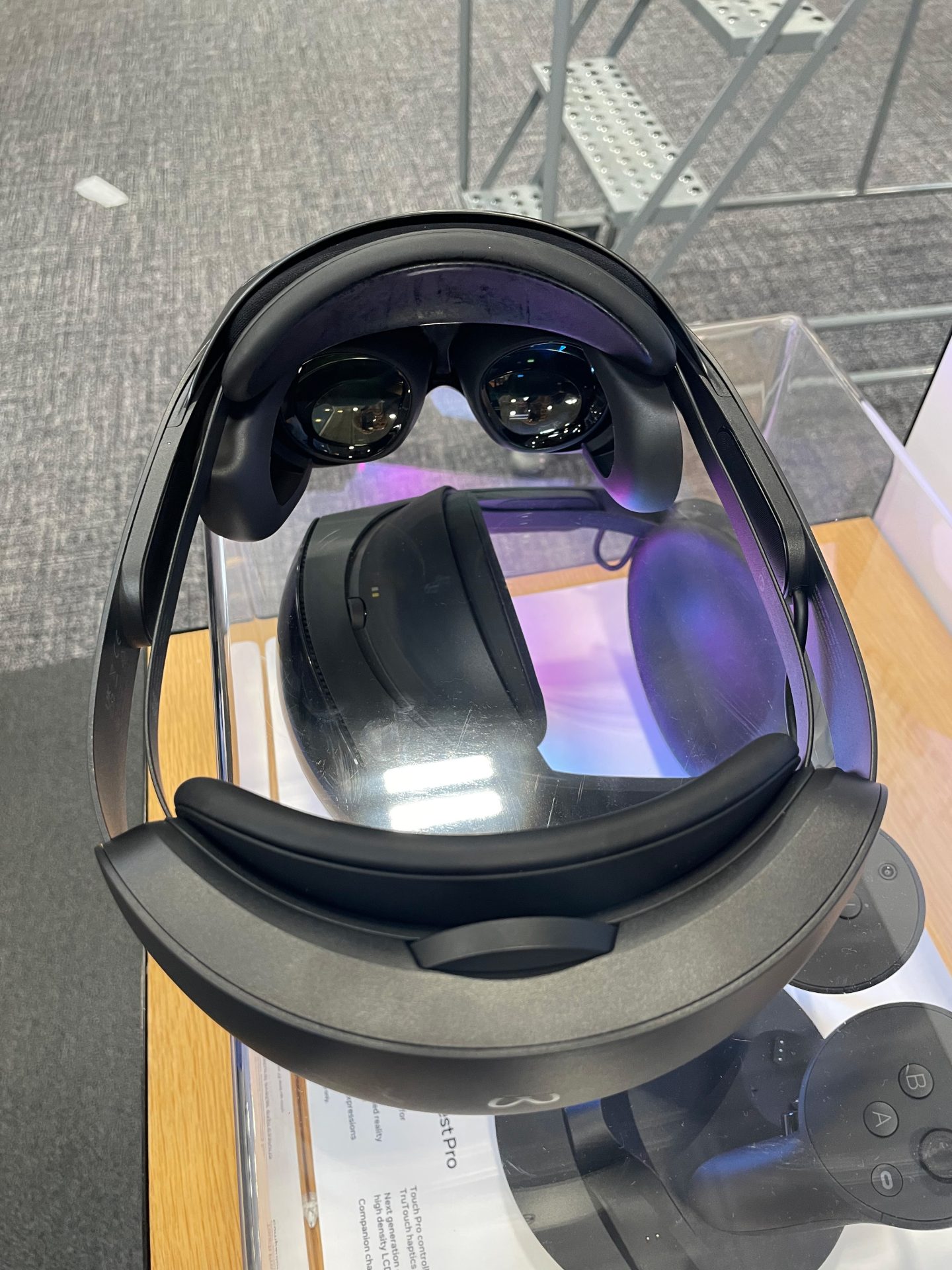 We were not wowed by our first Meta Quest Pro experience - Ars Technica
