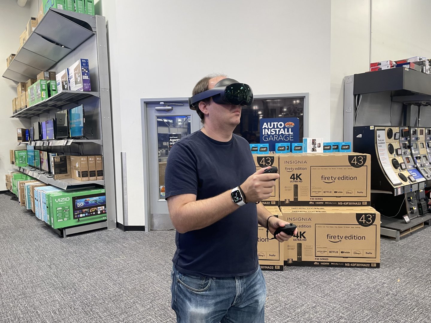 We were not wowed by our first Meta Quest Pro experience - Ars Technica