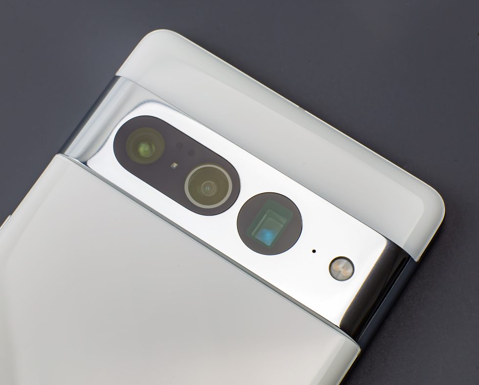Pixel 7 Pro review: Still the best Android phone you can buy - Ars Technica