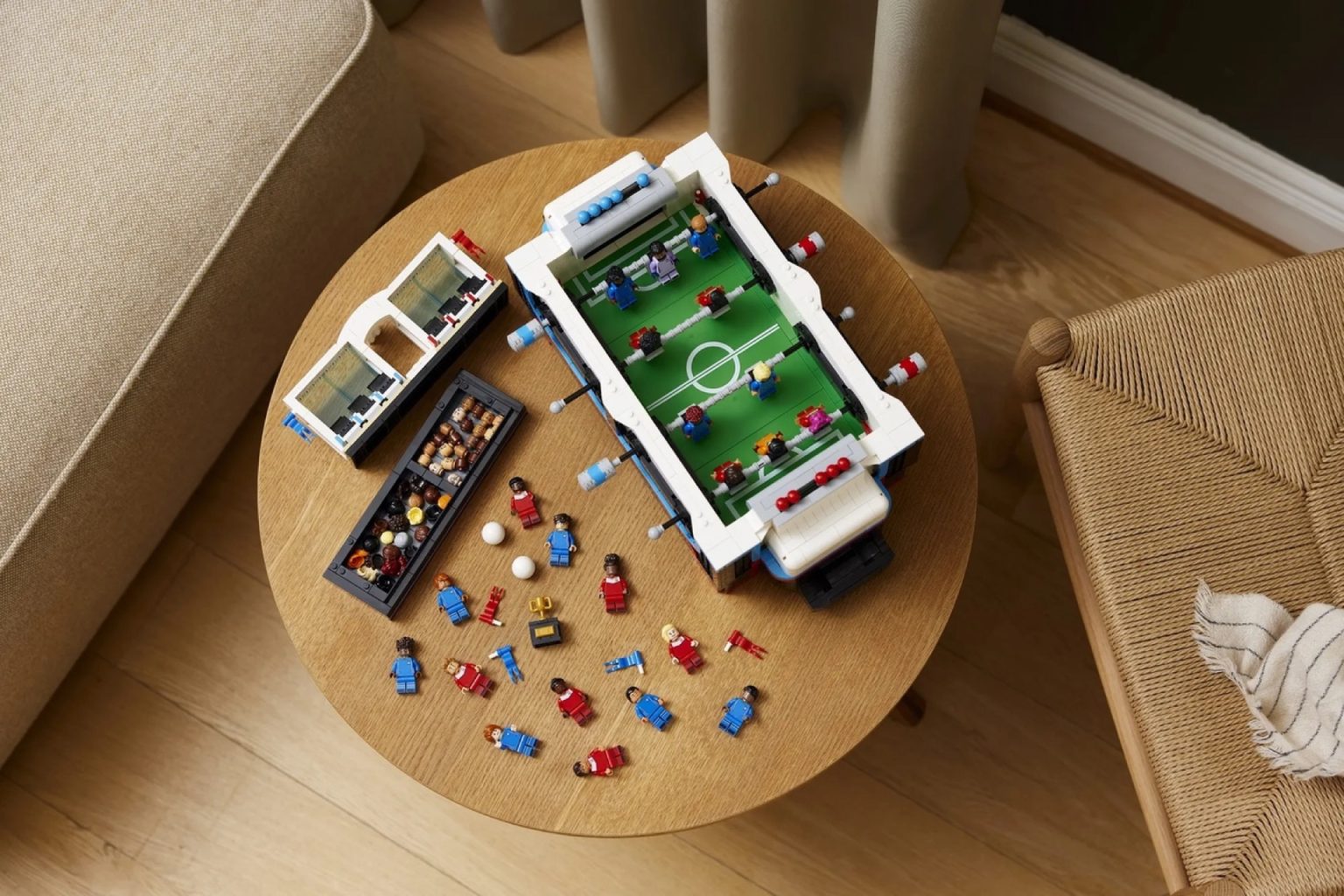$250 Lego foosball table includes a whopping 22 minifigs, actually ...