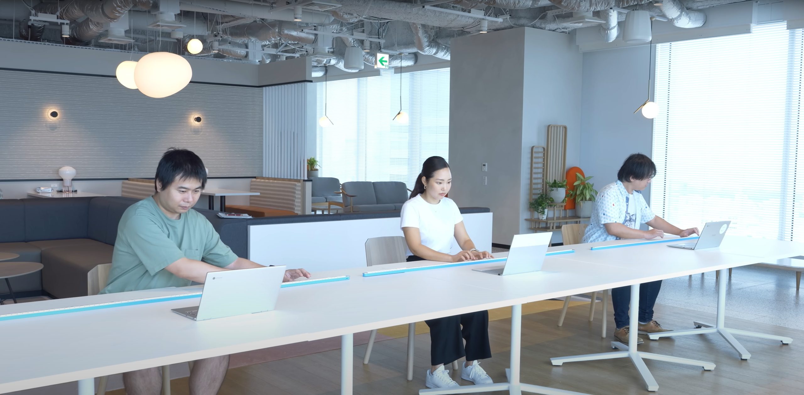 Google prototypes, open sources an extra-long keyboard with one row of ...