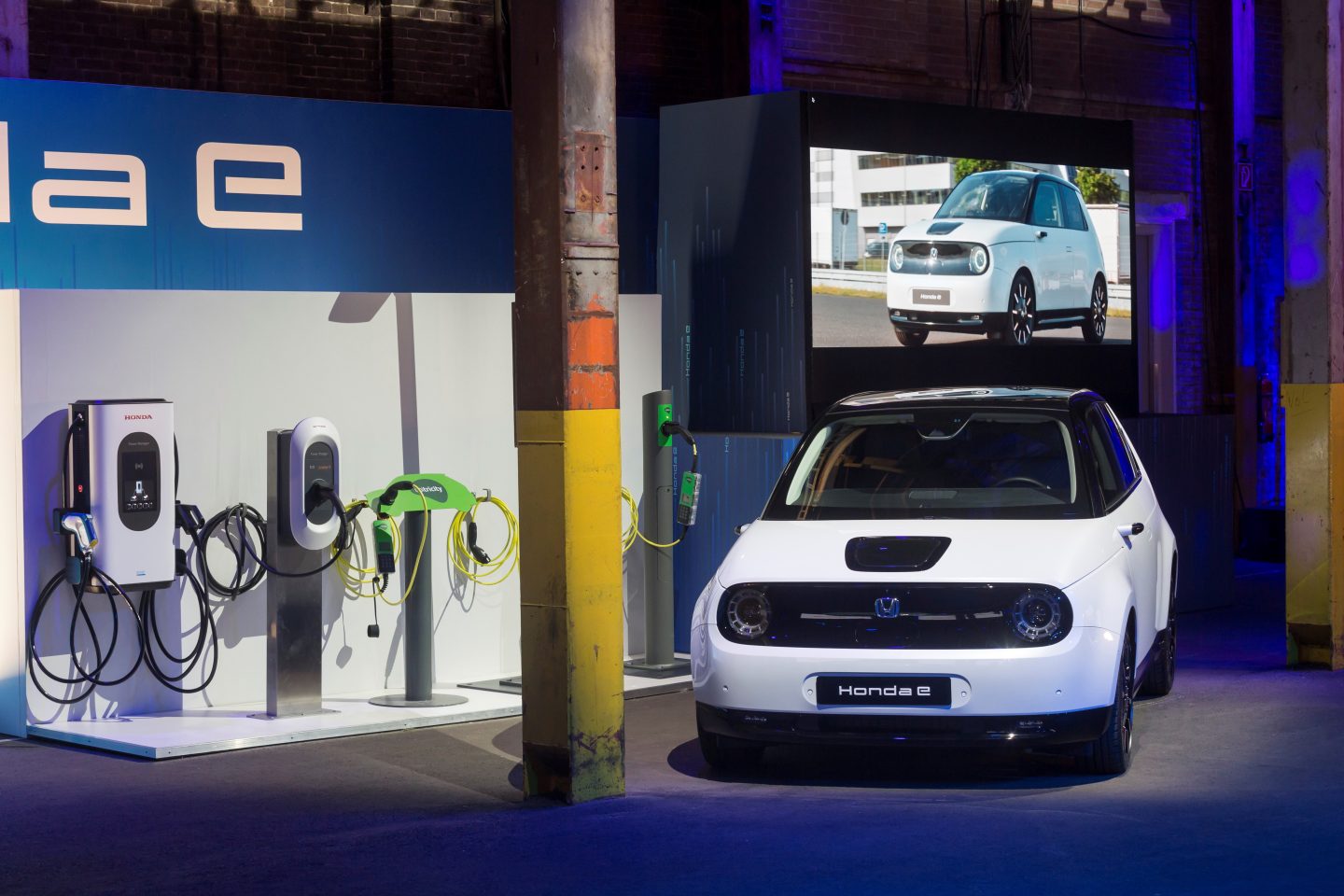 Honda aims for a solid-state-powered EV by the end of the decade - Ars ...