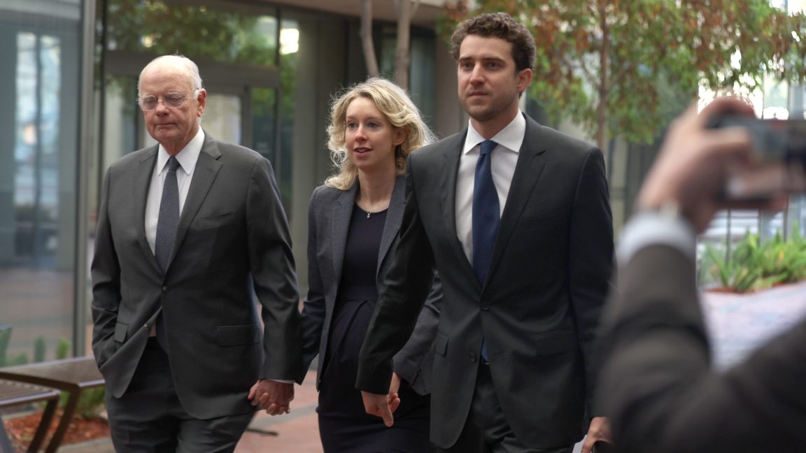 Elizabeth Holmes loses bid for new trial despite bizarre visit from key ...