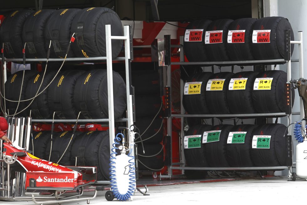 What’s the deal with Formula 1 and sustainable fuels? - Ars Technica