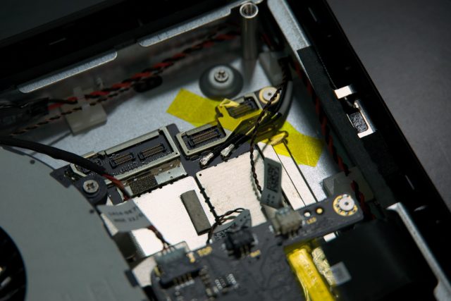 “Project Volterra” review: Microsoft’s $600 Arm PC that almost doesn’t suck - Ars Technica