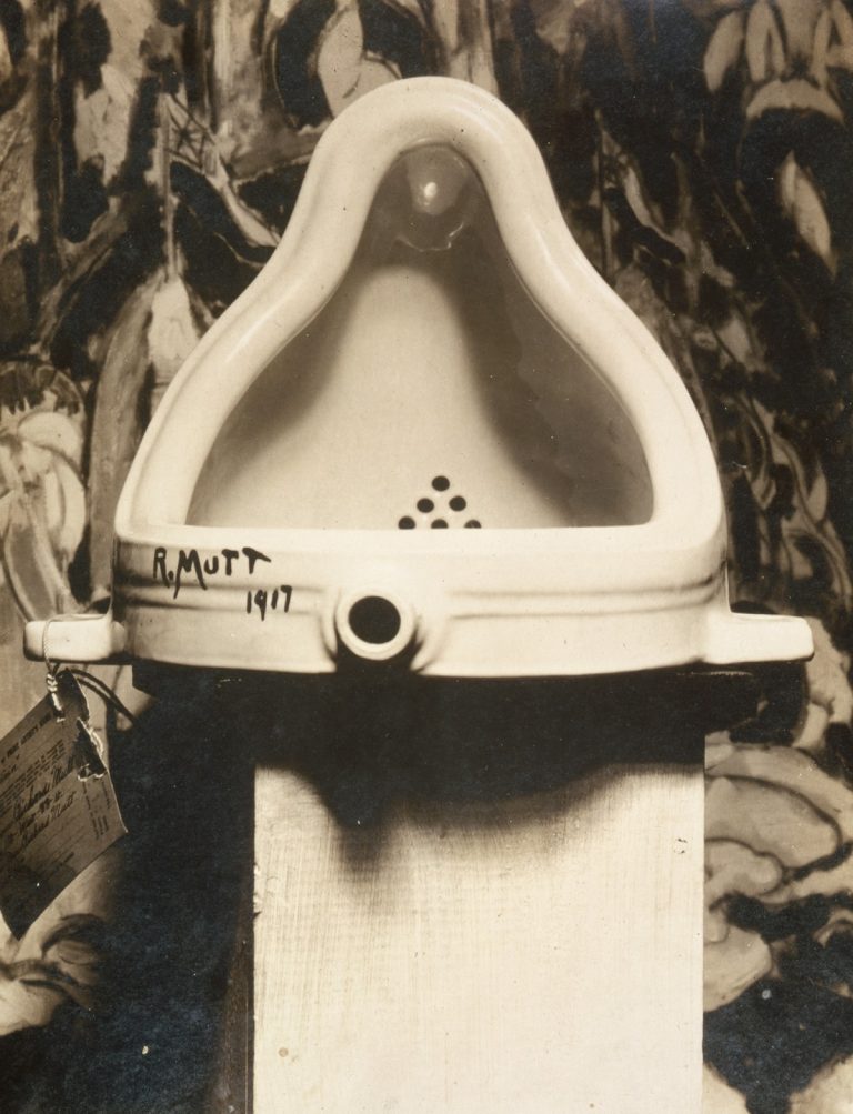 What’s the best design for splash-free urinal? Physics now has the ...