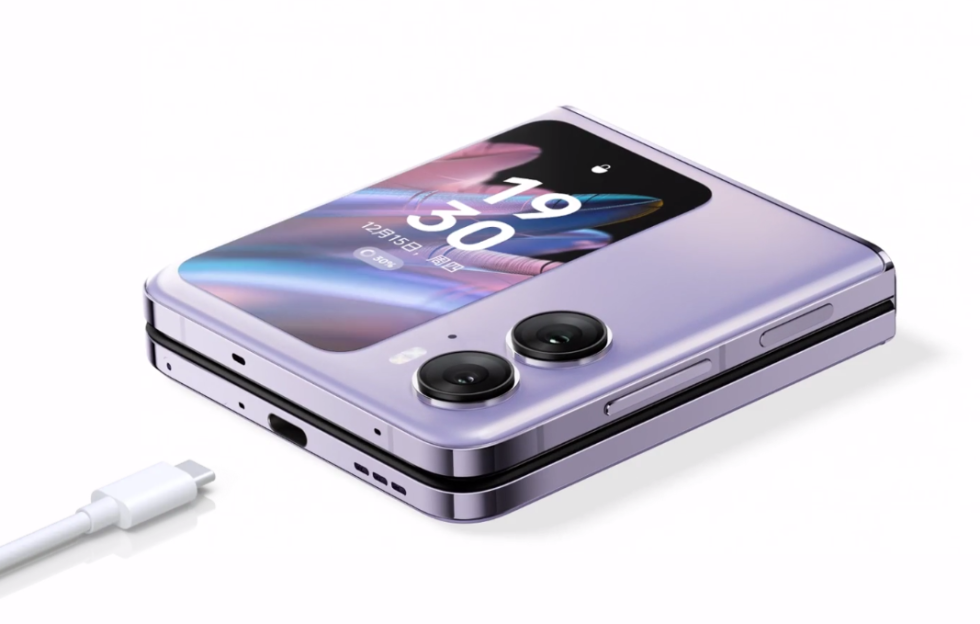 Oppo’s foldable phones take on Samsung with a flip phone and a tablet ...