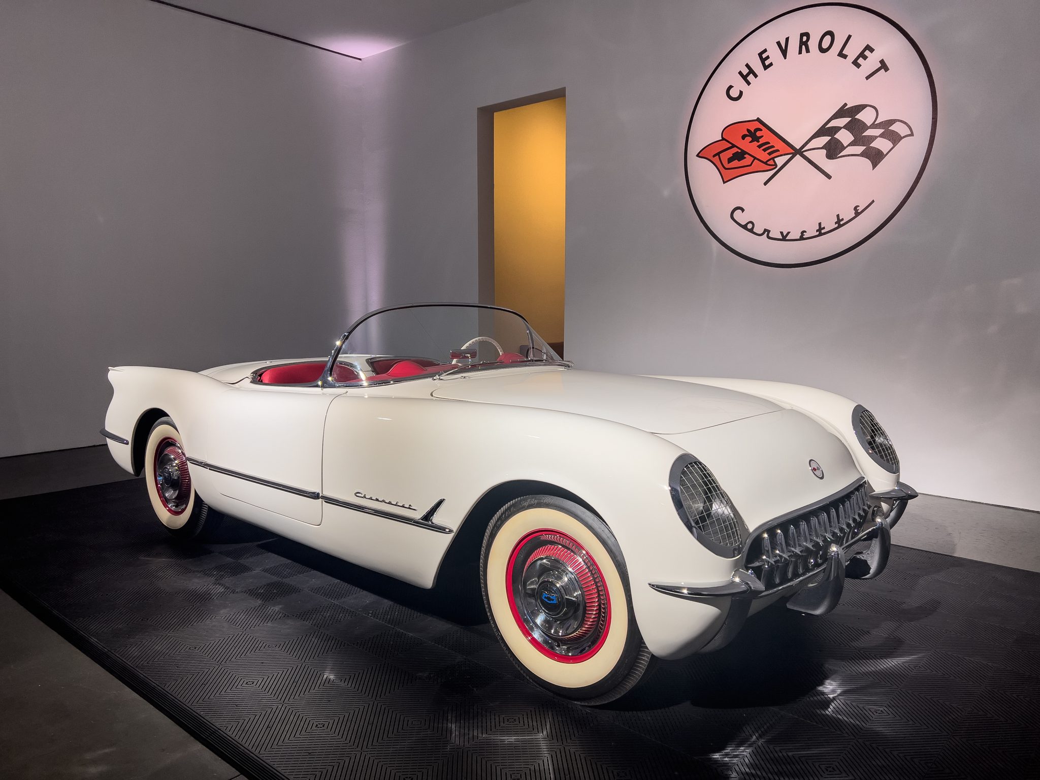 The Chevrolet Corvette gets all-wheel drive hybrid power for 2024 - Ars ...