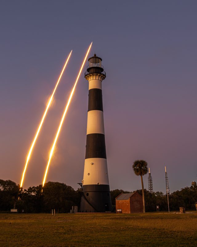 From start to finish, Sunday’s Falcon Heavy launch delivered ...
