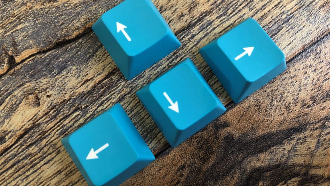 Do mechanical keyboards really need arrow keys? - Ars Technica