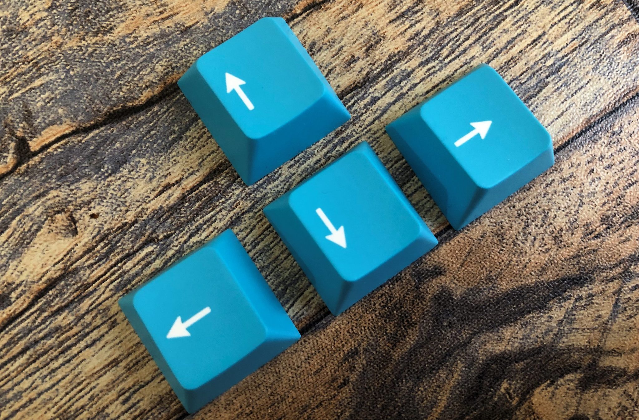 Do mechanical keyboards really need arrow keys? - Ars Technica