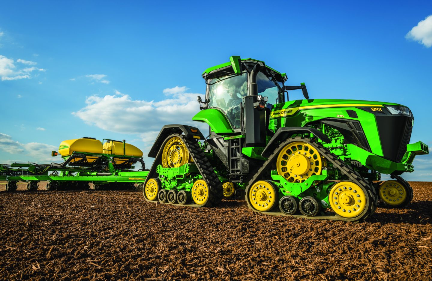 John Deere relents, says farmers can fix their own tractors after all - Ars Technica