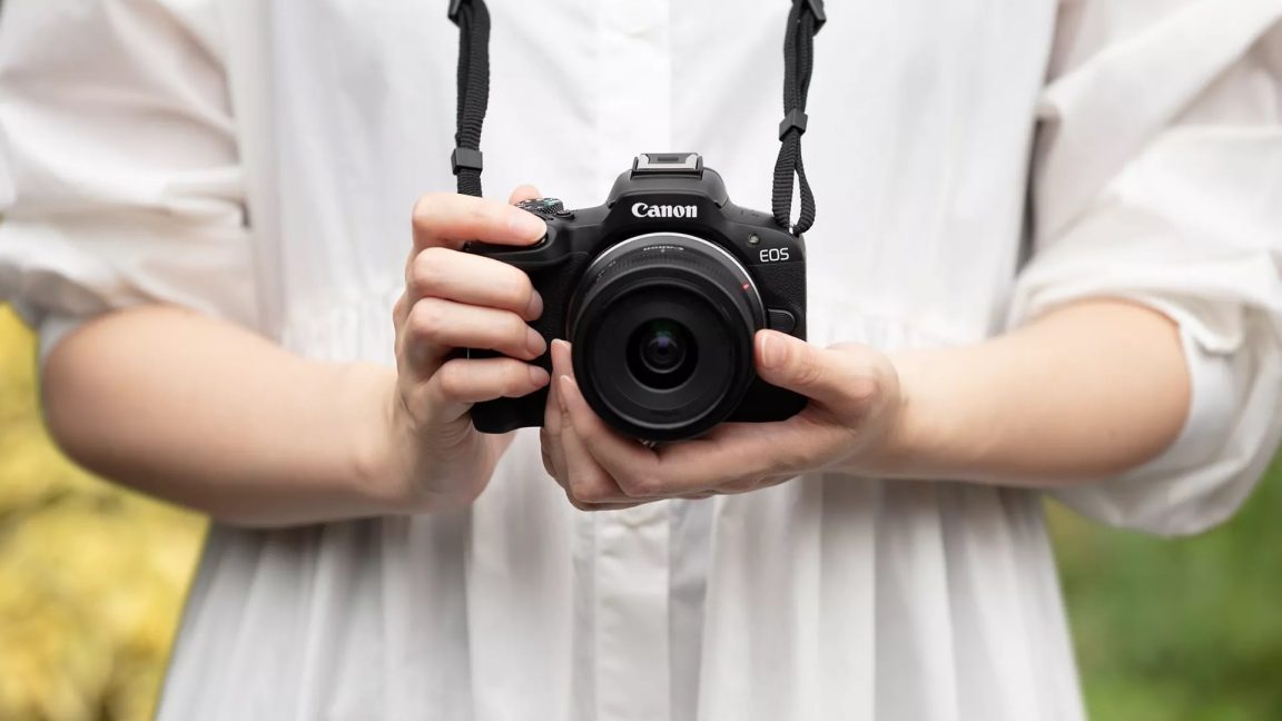 Canon’s newest budget full-frame mirrorless camera will shoot 60 fps 4K ...
