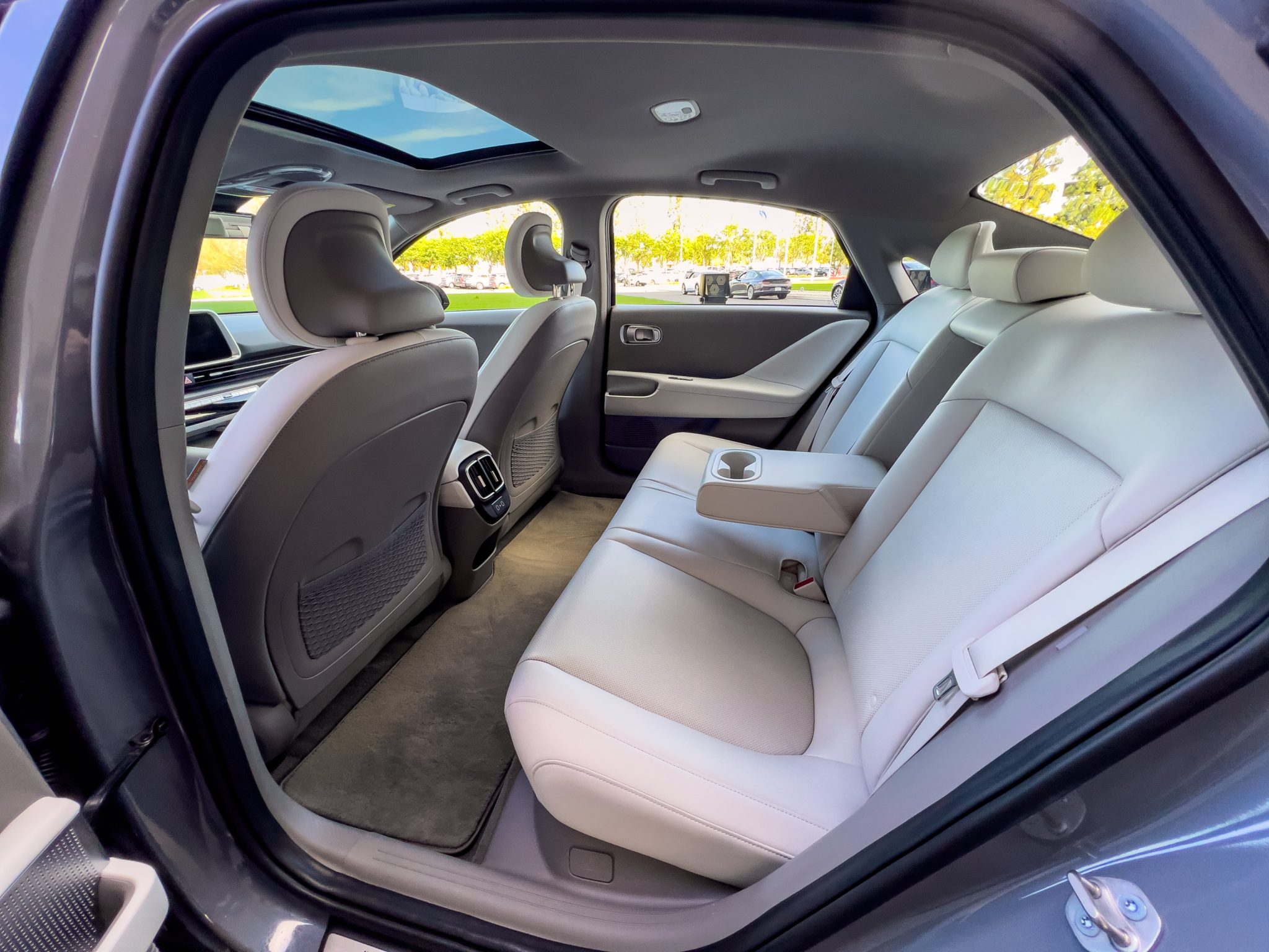 The 2023 Hyundai Ioniq 6: A streamlined look equals serious range - Ars ...