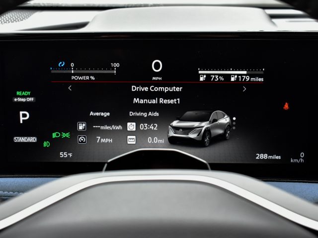 Nissan’s all-wheel drive Ariya is finally on sale, and Ars has driven ...